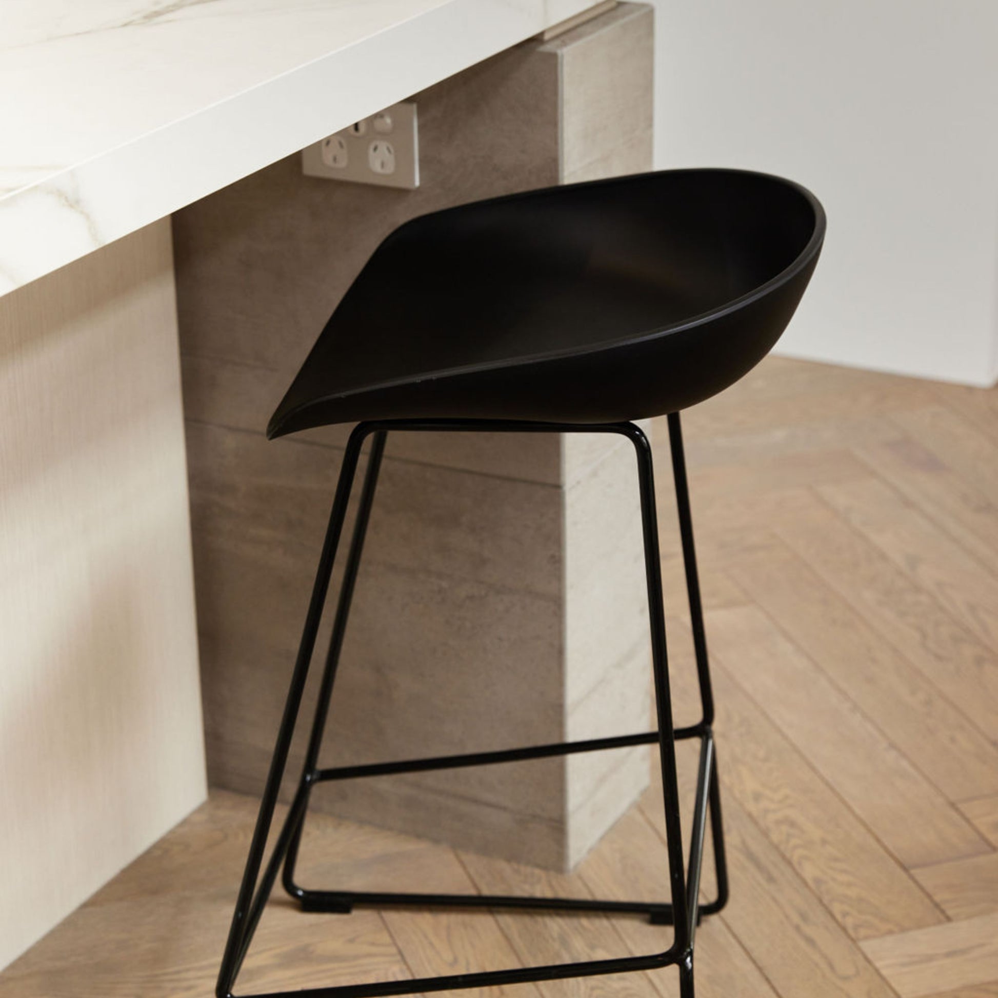 Malli Bar Stool